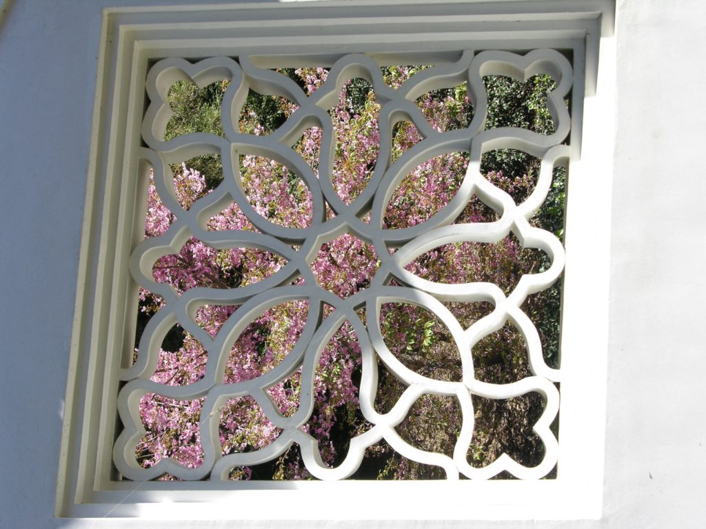 Lattice Windows | A Traveling Gardener